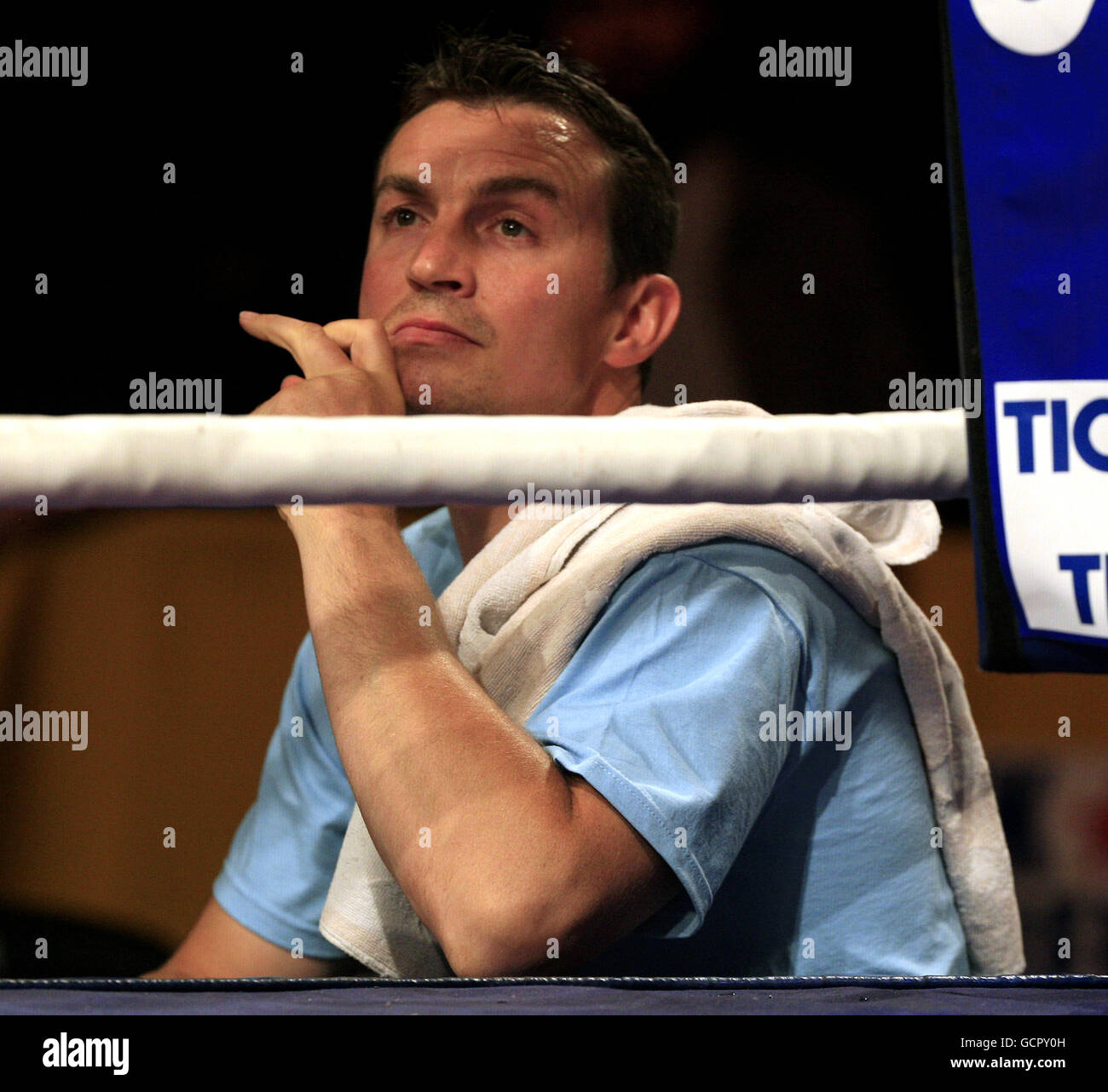 Boxing - Vacant International Masters Bantamweight Championship - Don ...