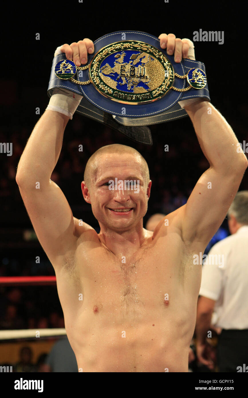 Boxing vacant european light middleweight championship hi-res stock ...