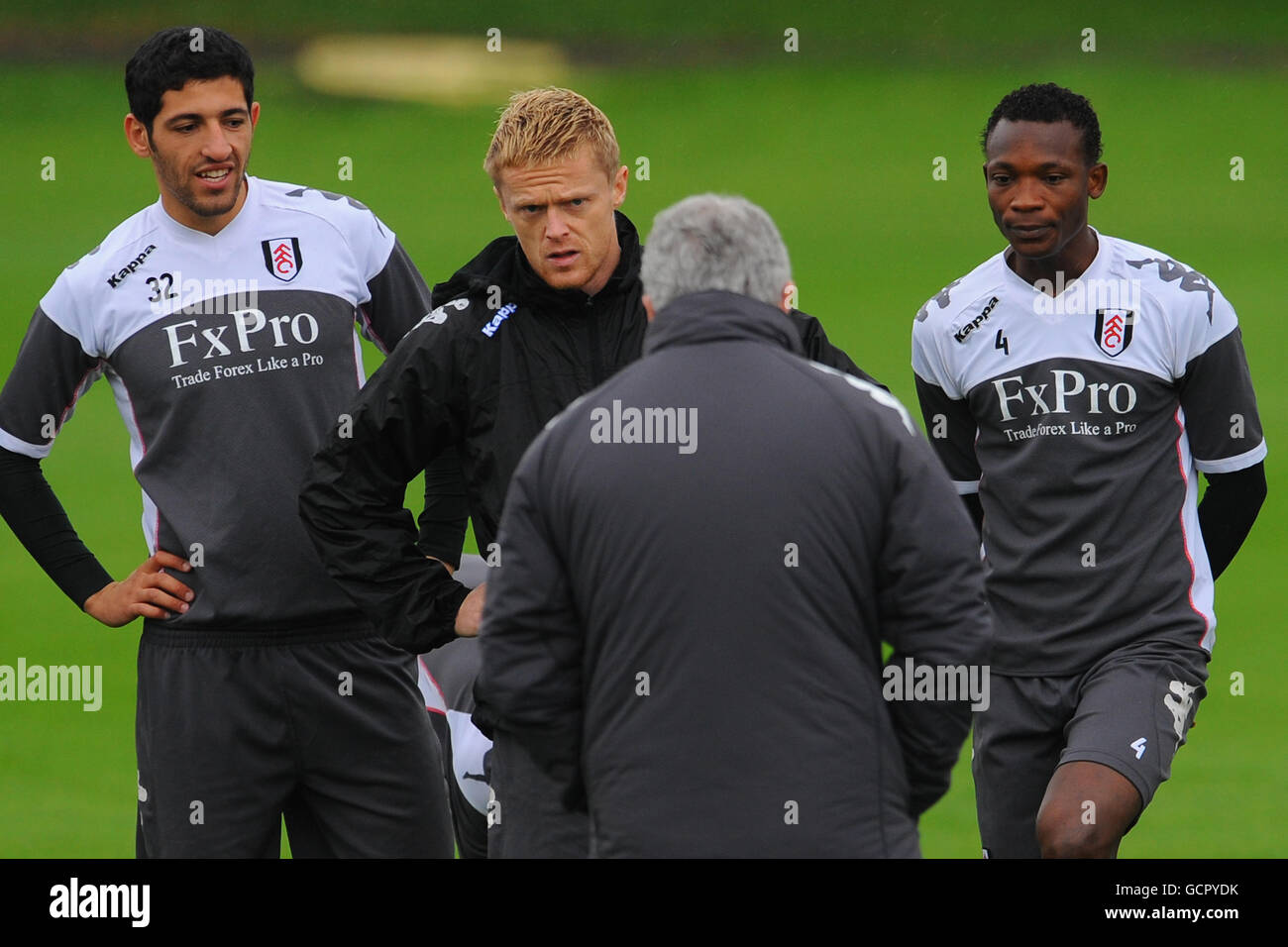 Fulhams damien duff during training hi-res stock photography and images ...
