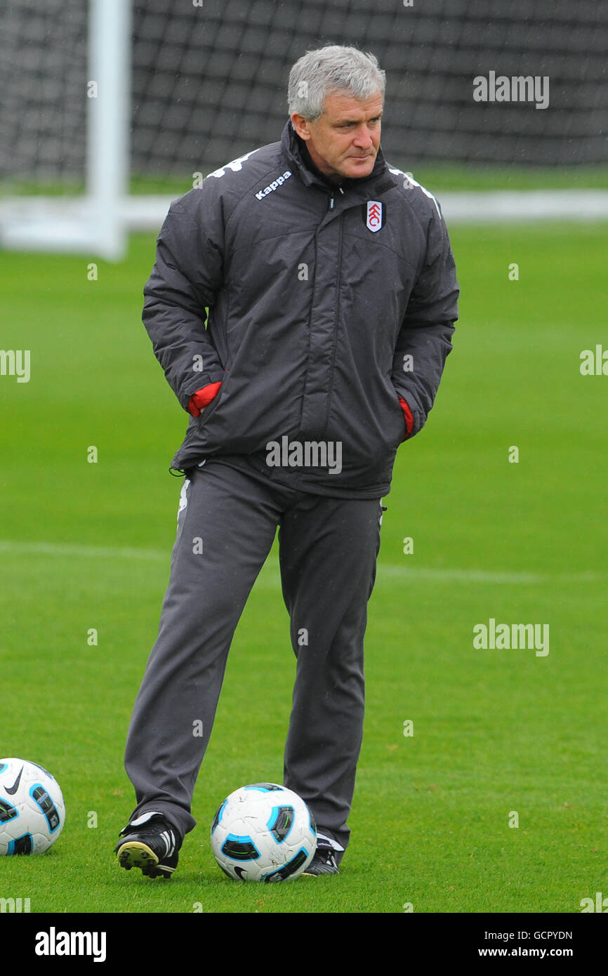 Soccer - Fulham Training - Motspur Park Training Ground Stock Photo - Alamy