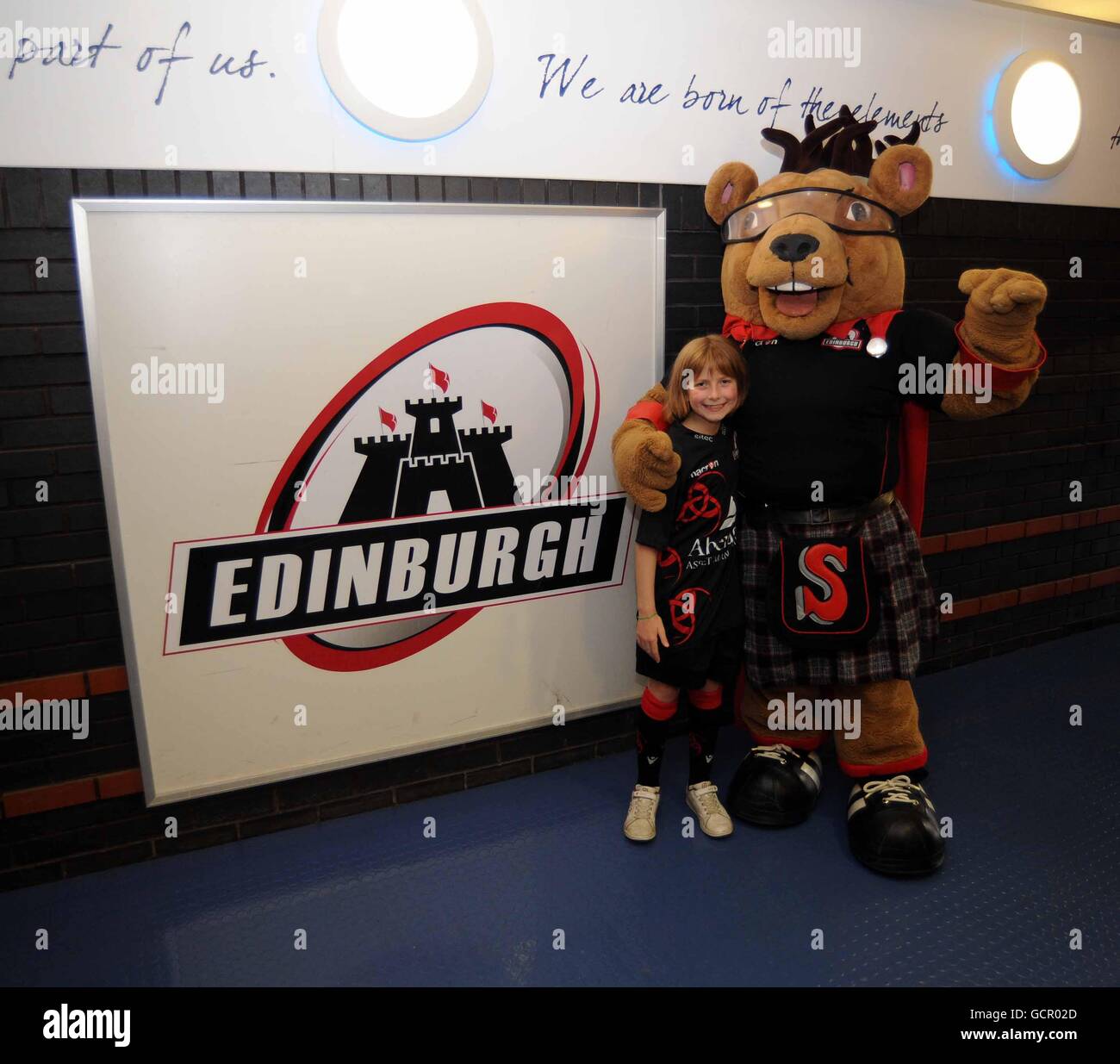 Emily from Edinburgh with the stag mascot during the Magners League ...
