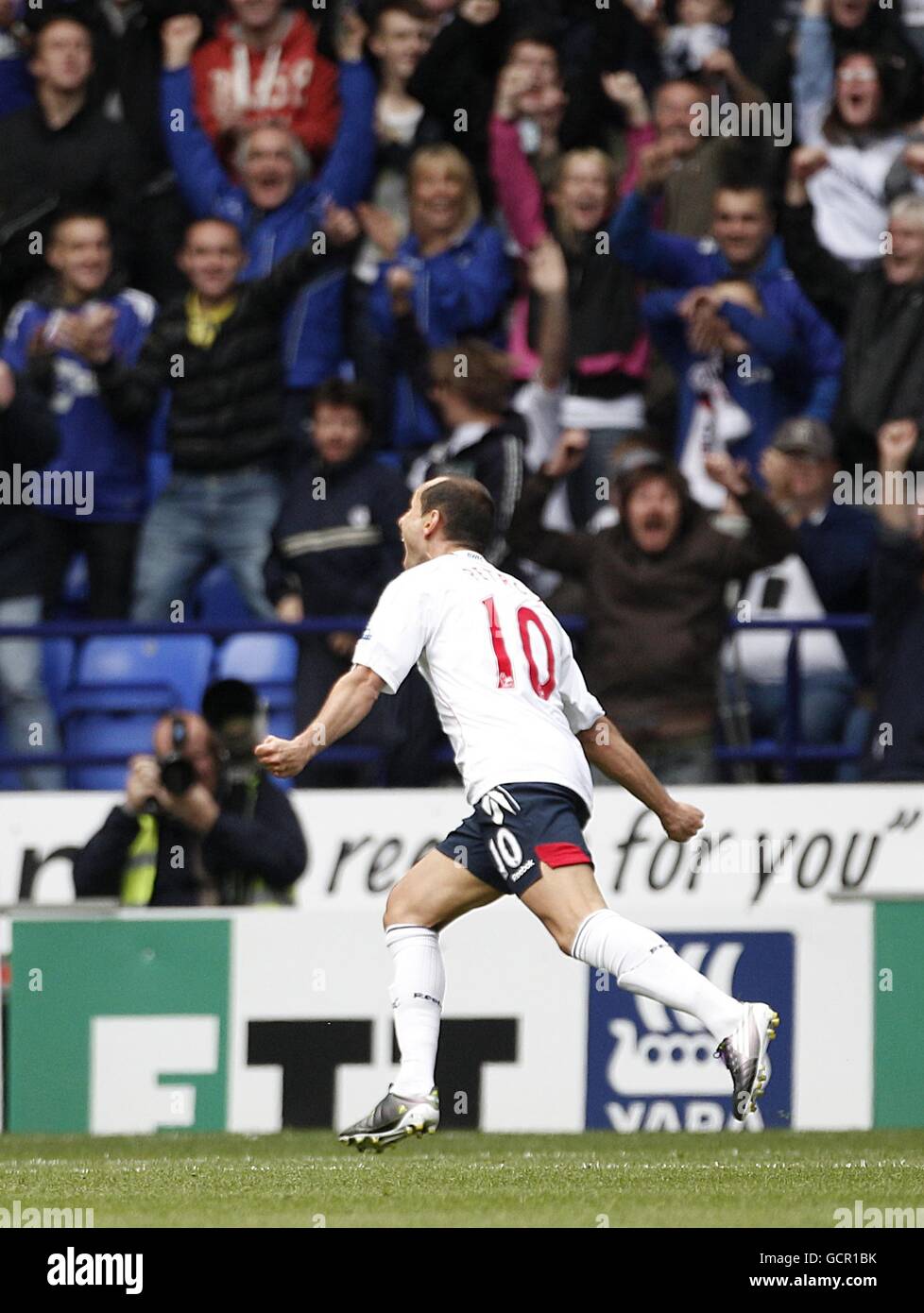 Soccer - Barclays Premier League - Bolton Wanderers v Manchester United ...