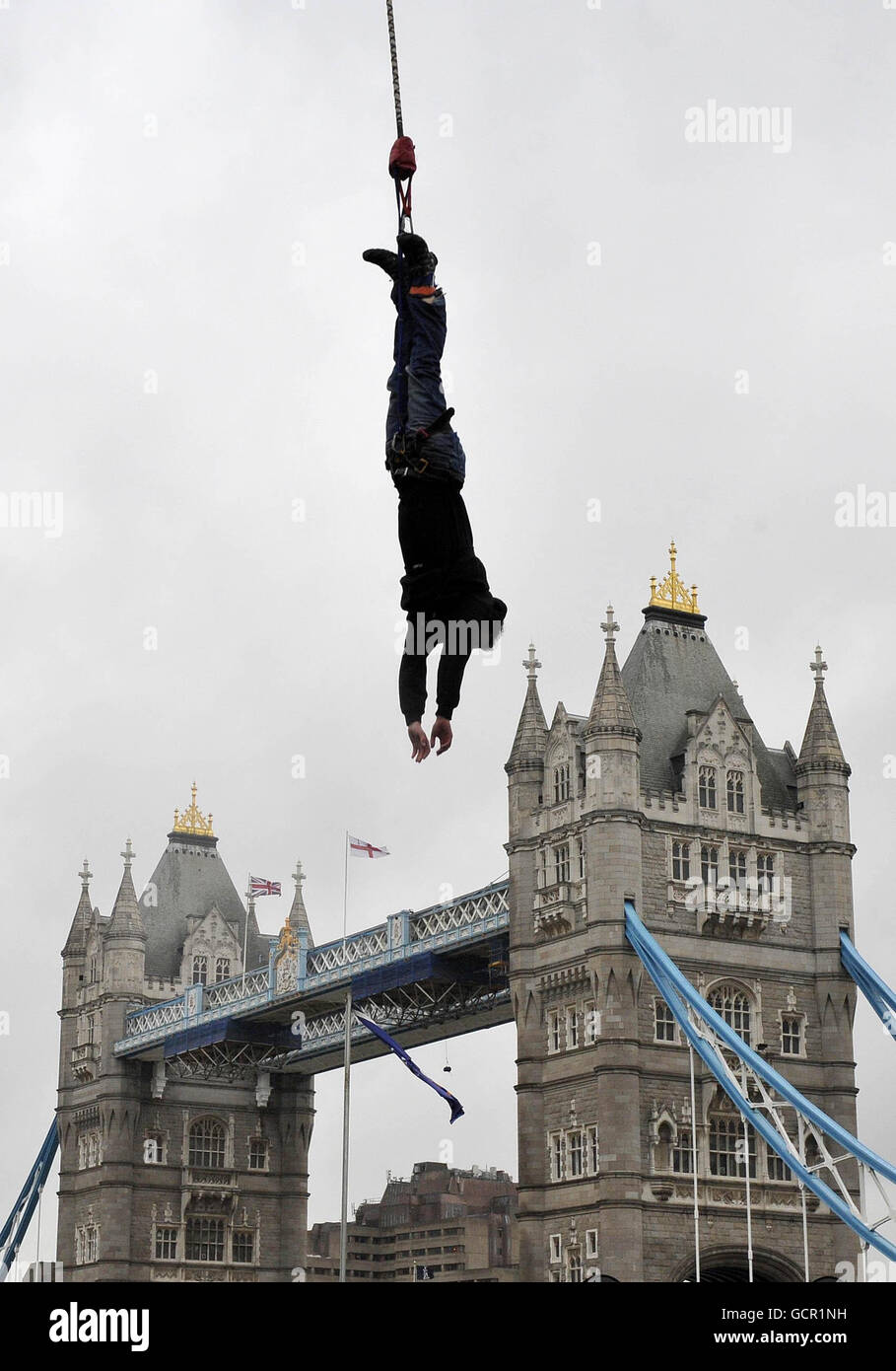 Bungee jump world record broken hi-res stock photography and images - Alamy