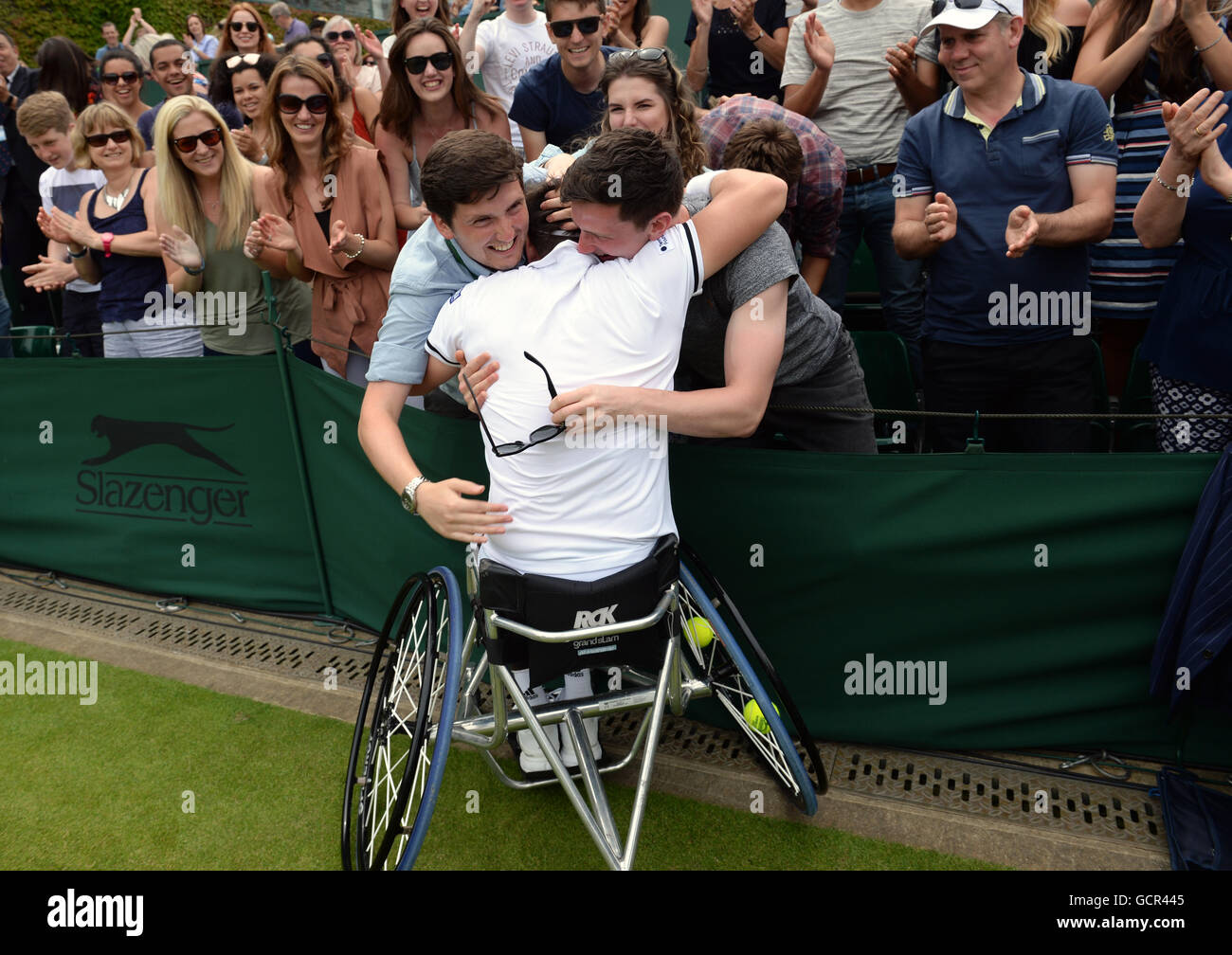 Gordon reid celebrates victory hi-res stock photography and images - Alamy
