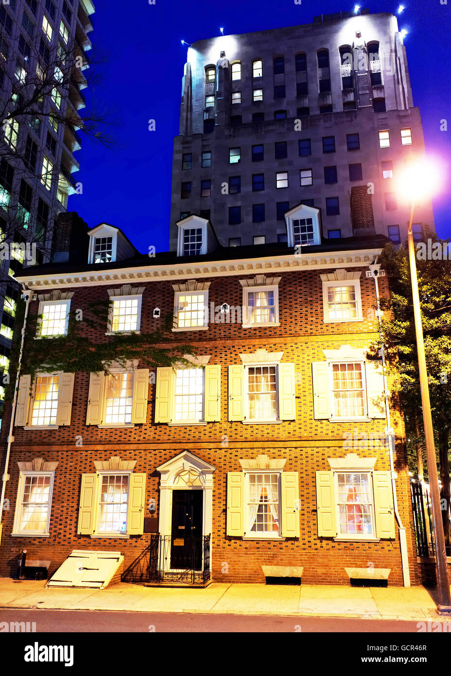 Colonial Red Brick Architecture American Stock Photos & Colonial Red ...