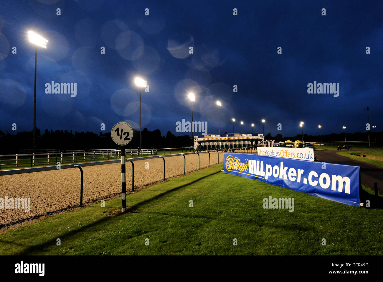 Wolverhampton races general hi-res stock photography and images - Alamy