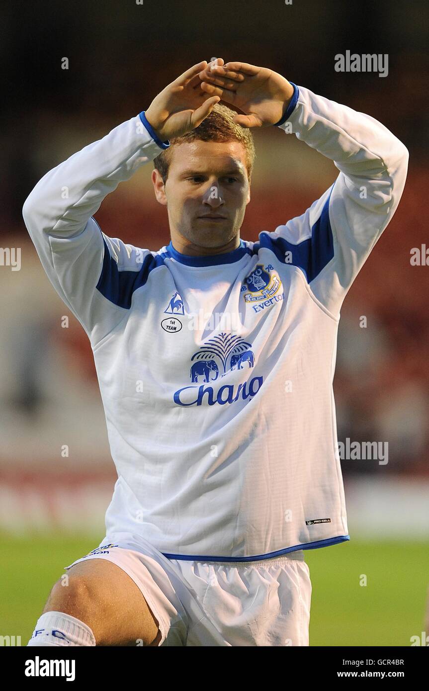 Soccer - Carling Cup - Third Round - Brentford v Everton - Griffin Park ...