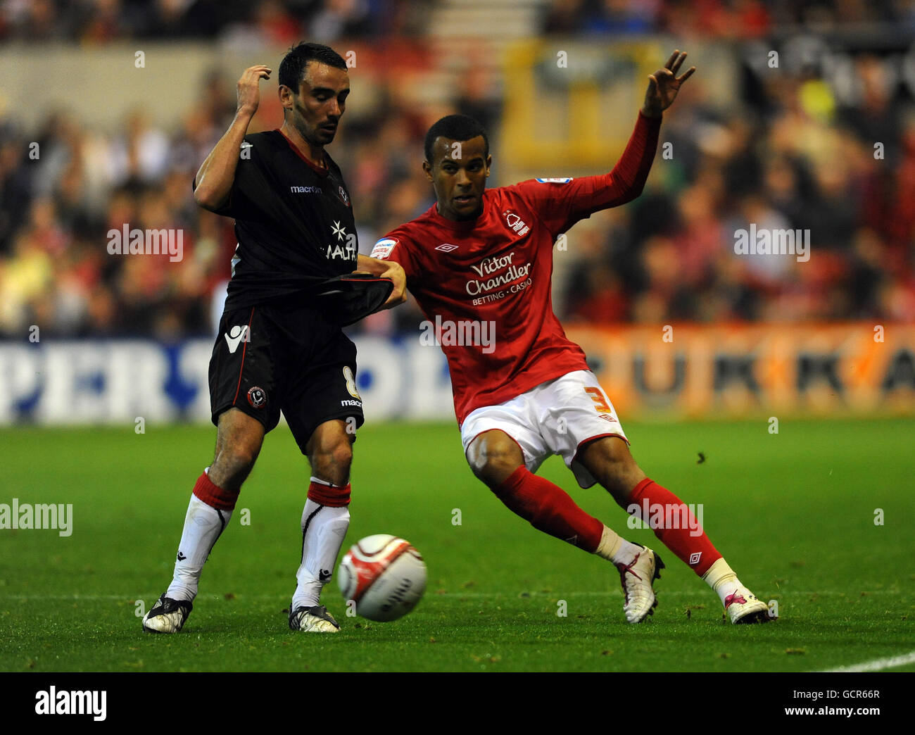 Sheffield uniteds leon britton left and nottingham forests ryan ...