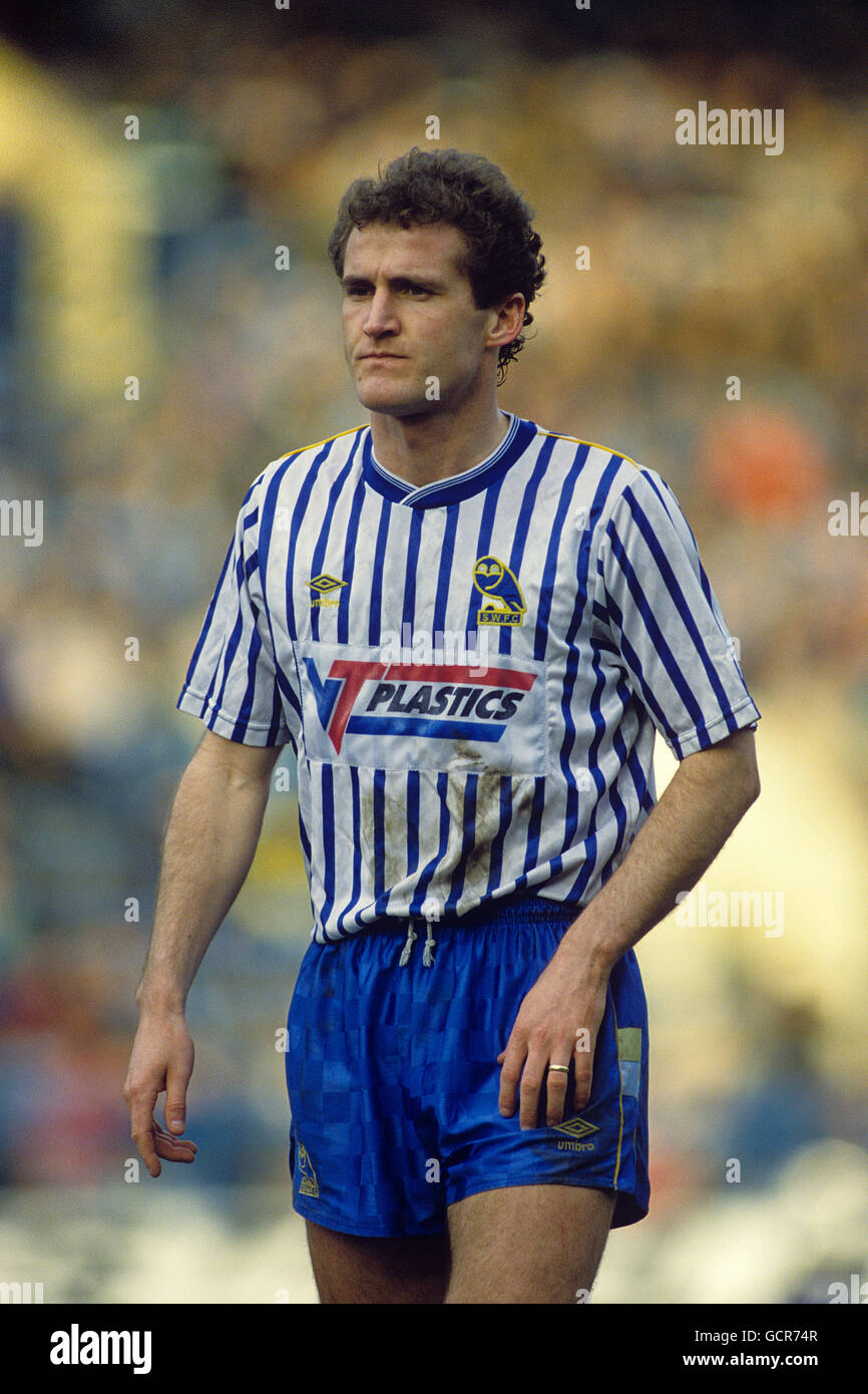 Sheffield wednesday kit hi-res stock photography and images - Alamy