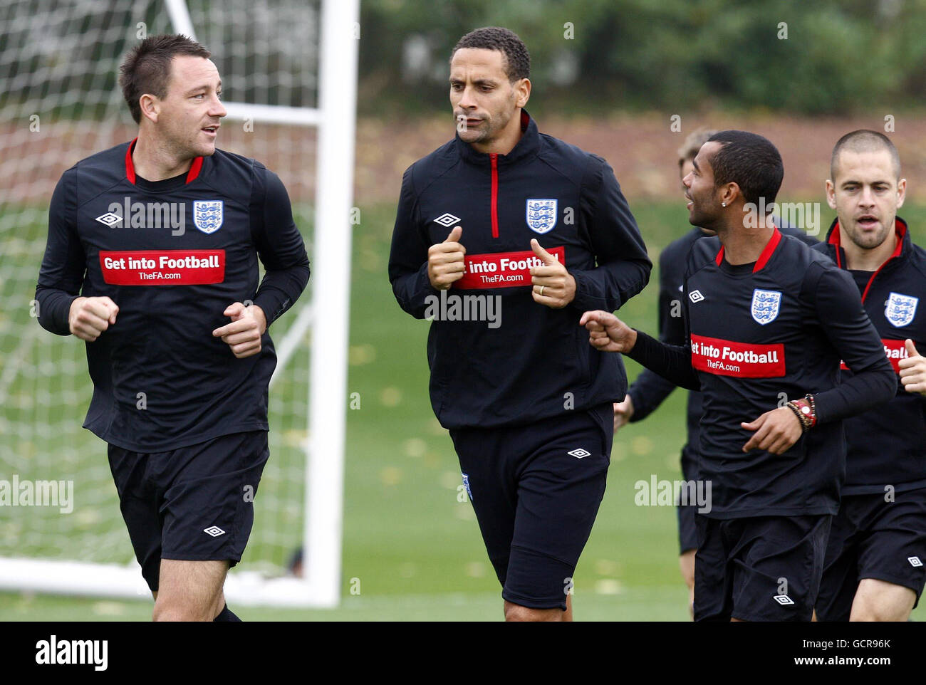 Rio ferdinand training england hi-res stock photography and images - Alamy