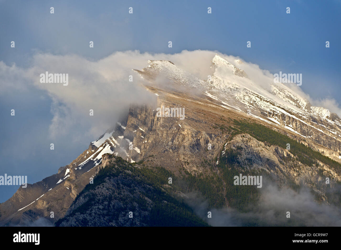 Mt rundle banff national park hi-res stock photography and images - Alamy