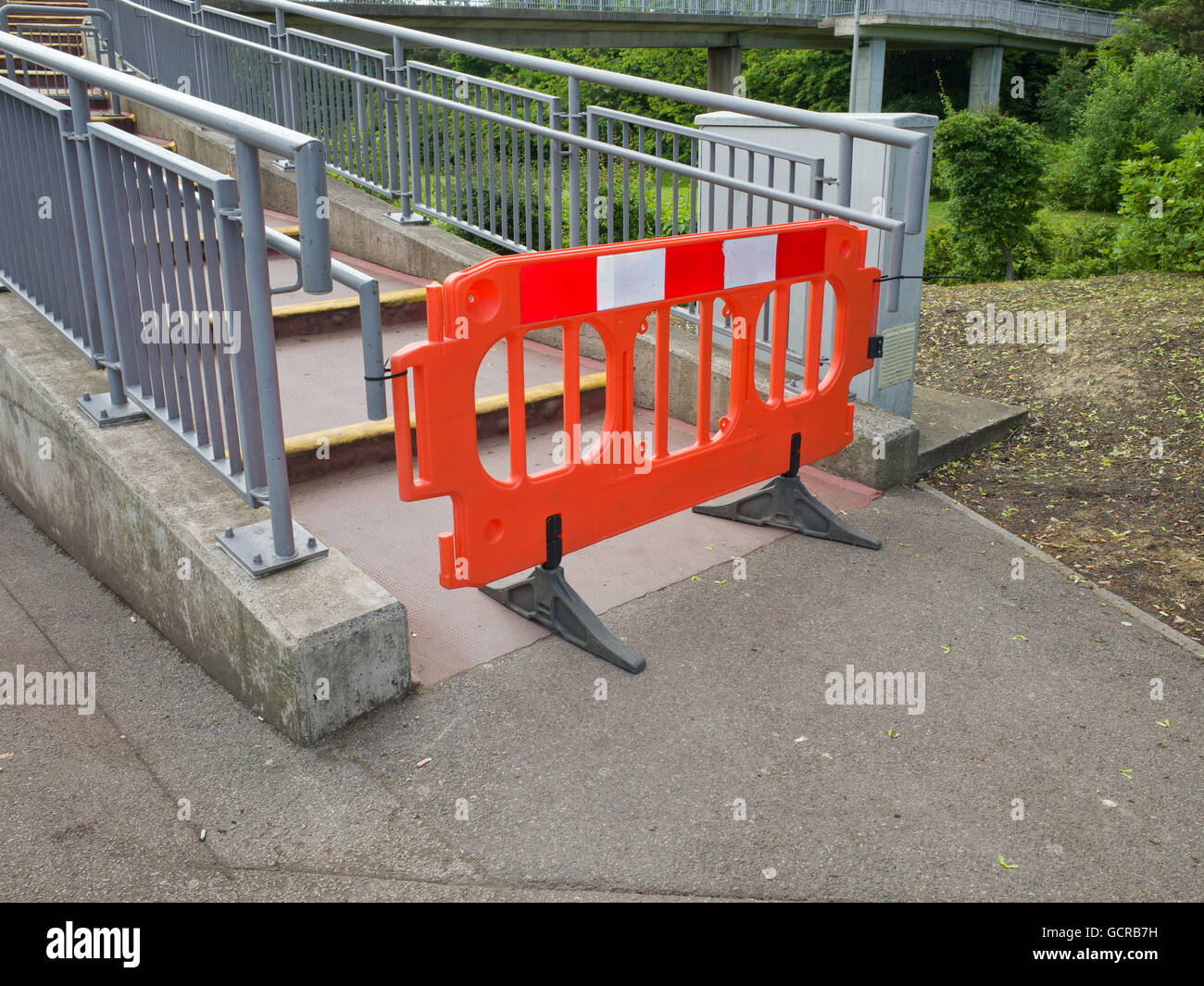 Barrier in place to stop pedestrians crossing bridge UK Stock Photo - Alamy