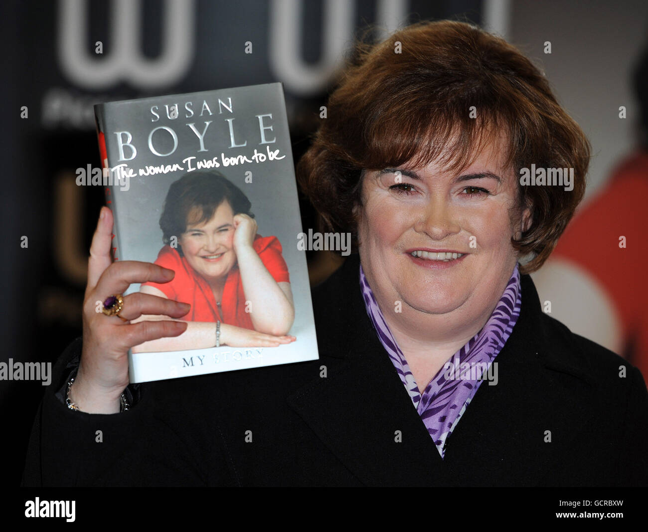Susan Boyle Book Signing - London Stock Photo - Alamy