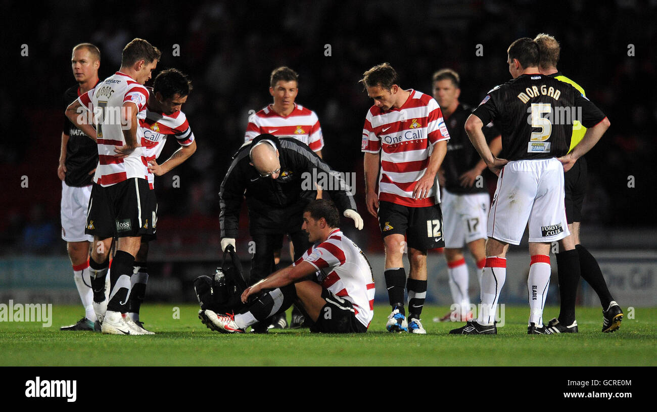 Full length injured injury football datacoapplies hi-res stock ...