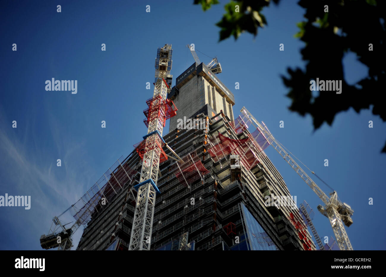 Construction work continues on the Shard building project at London ...