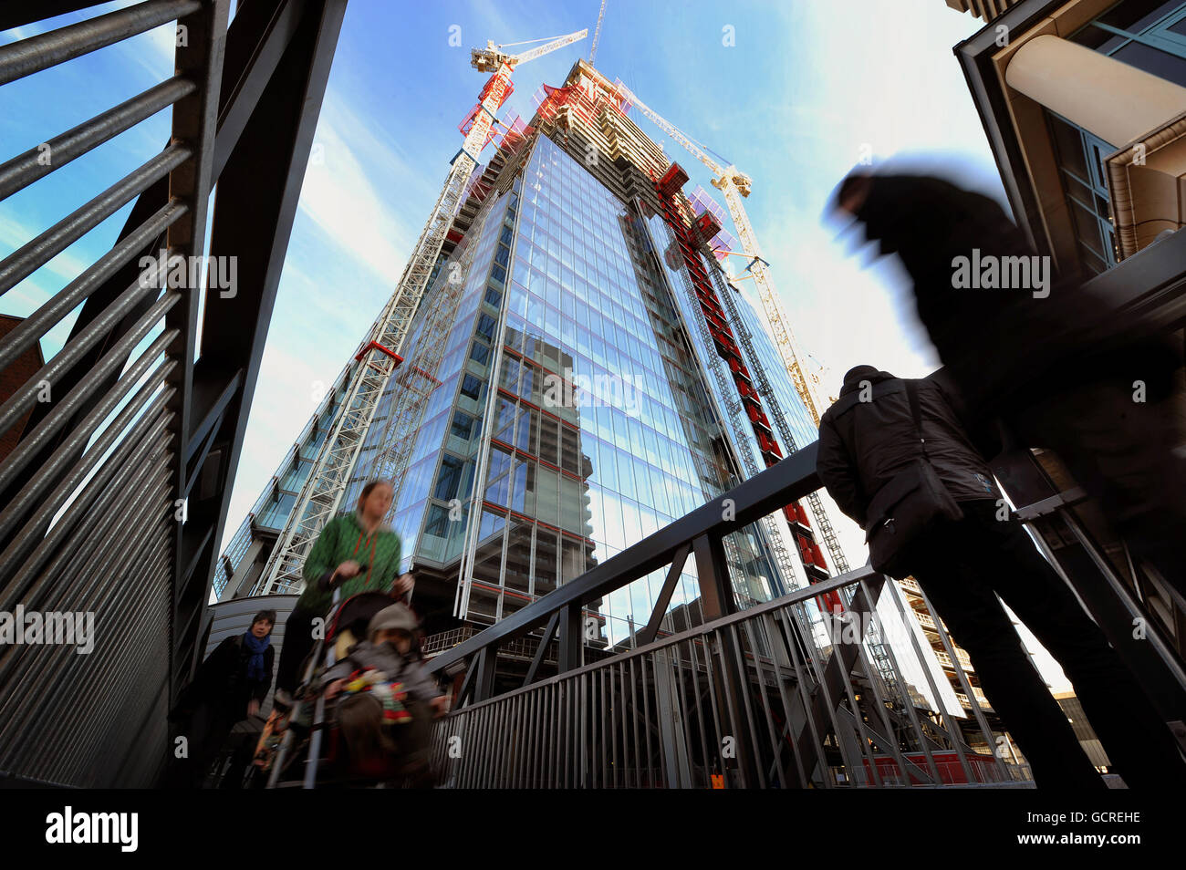 Construction work continues on shard building project london bridge hi ...
