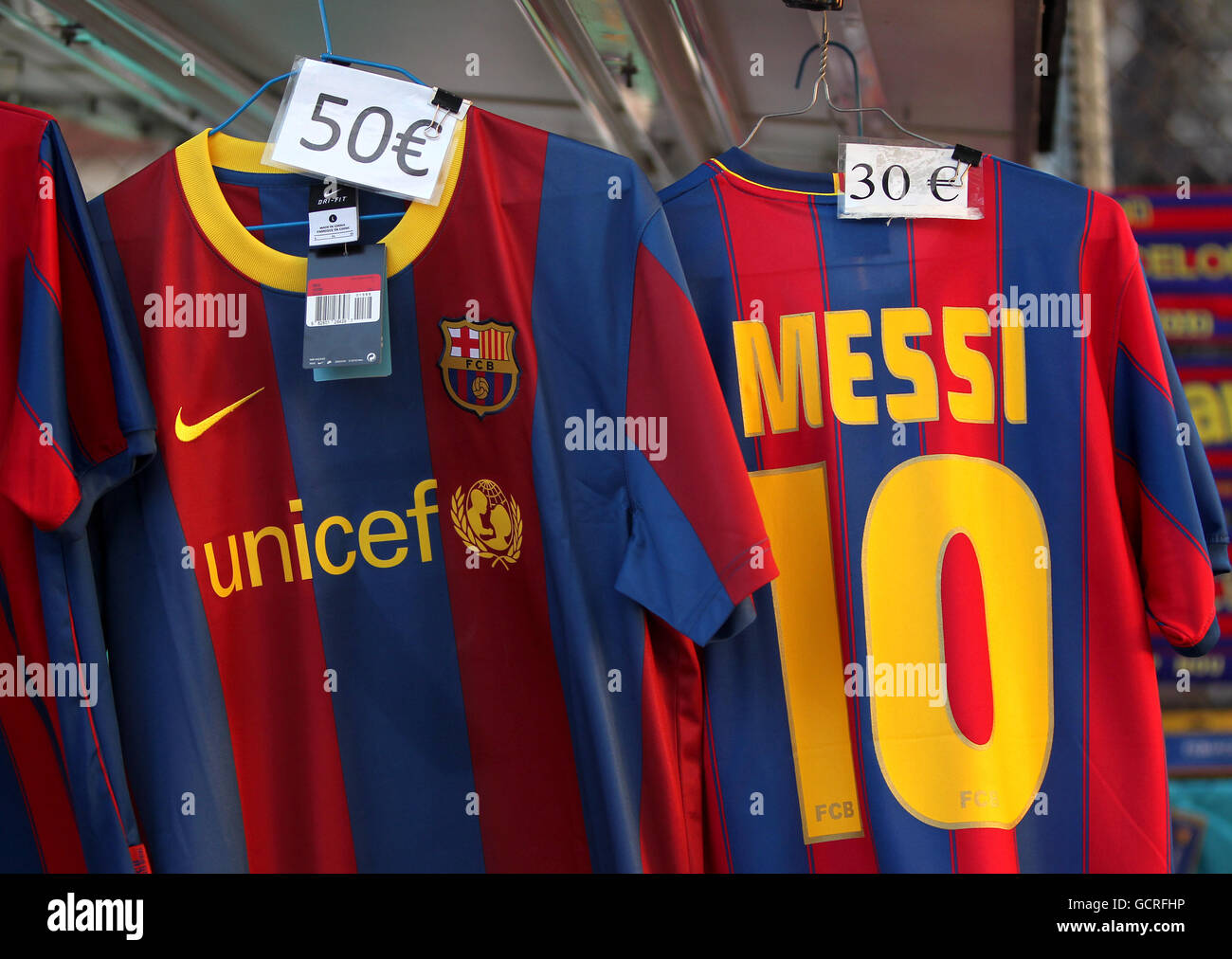 Football merchandise messi shirt hi-res stock photography and images ...