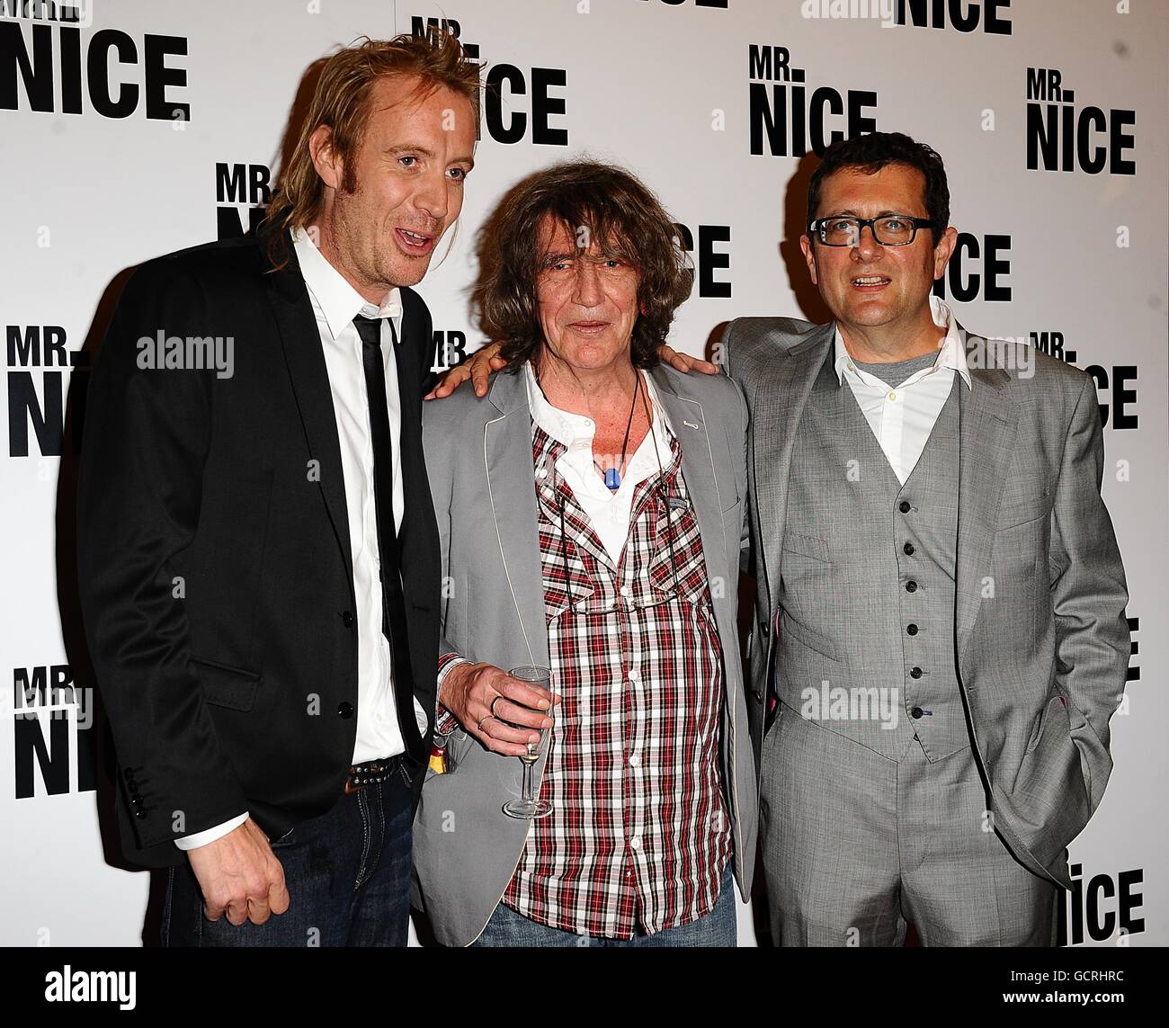 (left to right) Rhys Ifans, Howard Marks and Bernard Rose arriving for ...