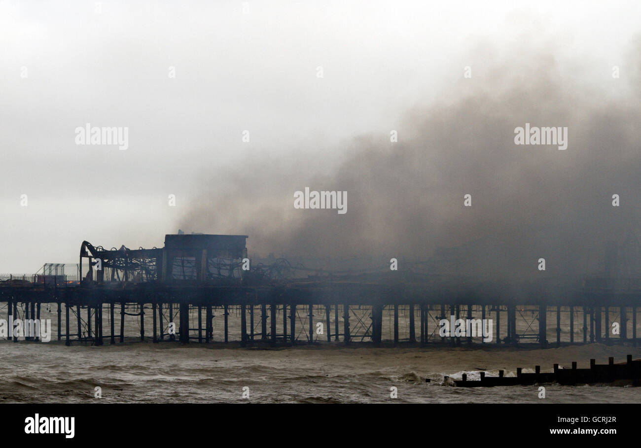 Fire pier hli hi-res stock photography and images - Alamy