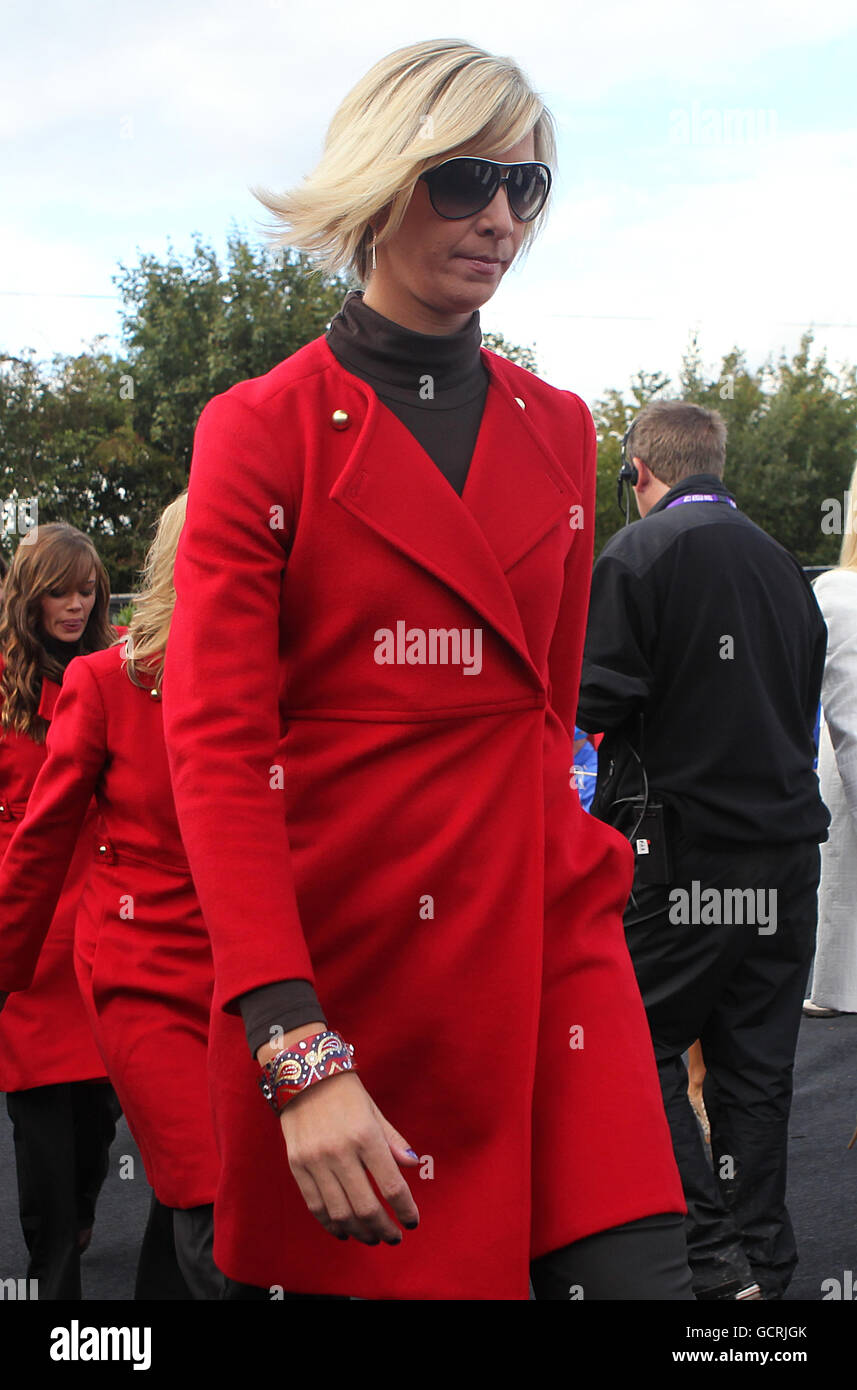 Wife bubba watson arrives ceremony hi-res stock photography and images ...