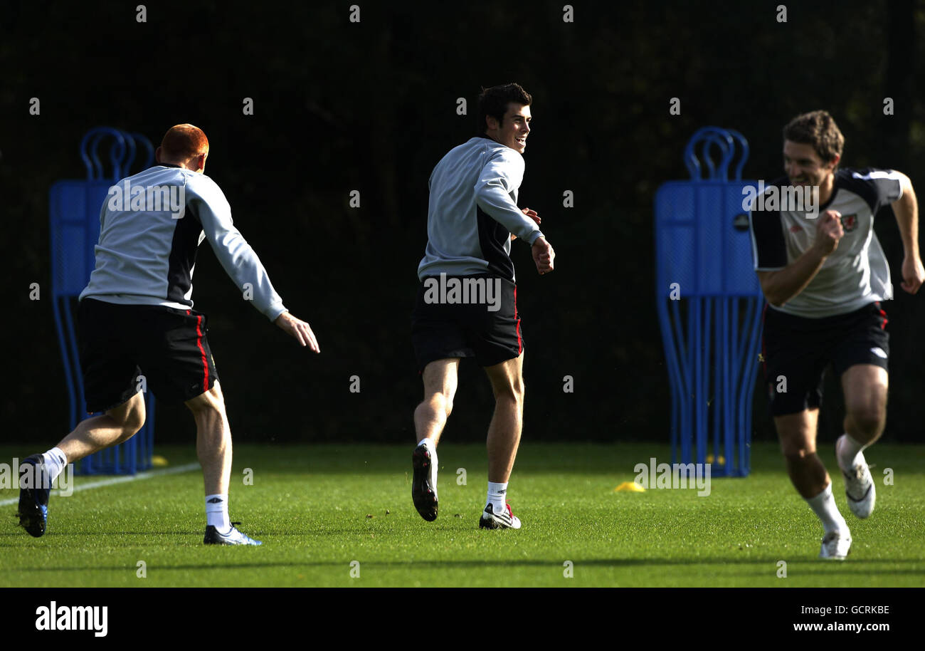 Wales's Gareth Bale (centre) James Collins (left) and Sam Ricketts ...