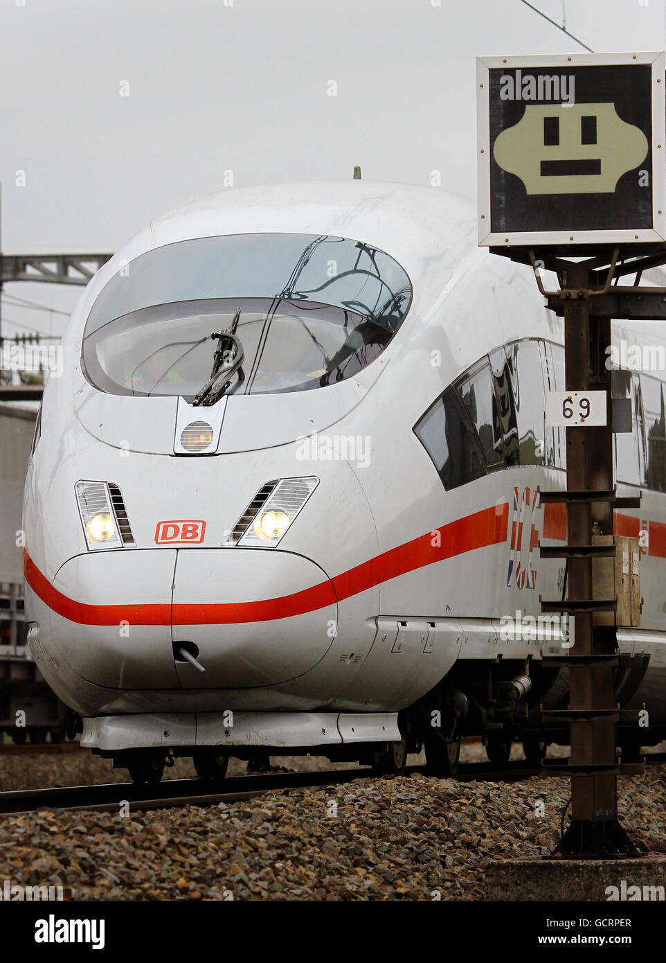A Deutsche Bahn ICE3 High Speed Train arrives at the entrance to the ...