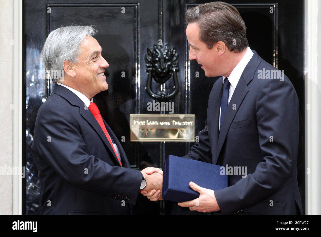 Rock in a box hi-res stock photography and images - Alamy