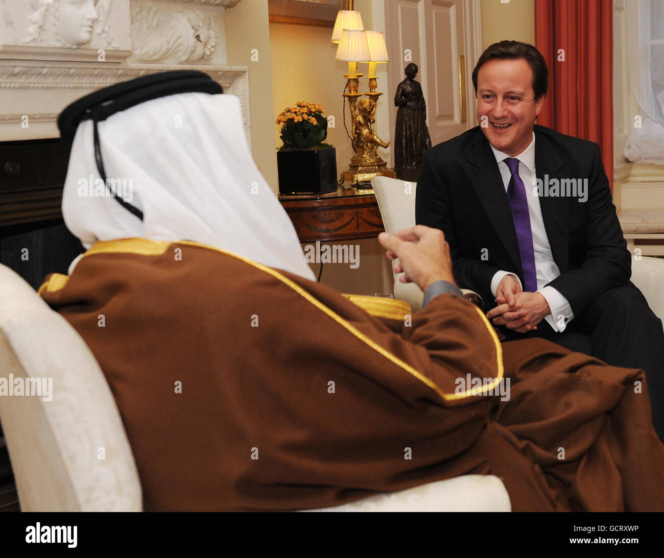 Prime Minister David Cameron meets the Emir of Qatar Sheikh Hamad bin ...