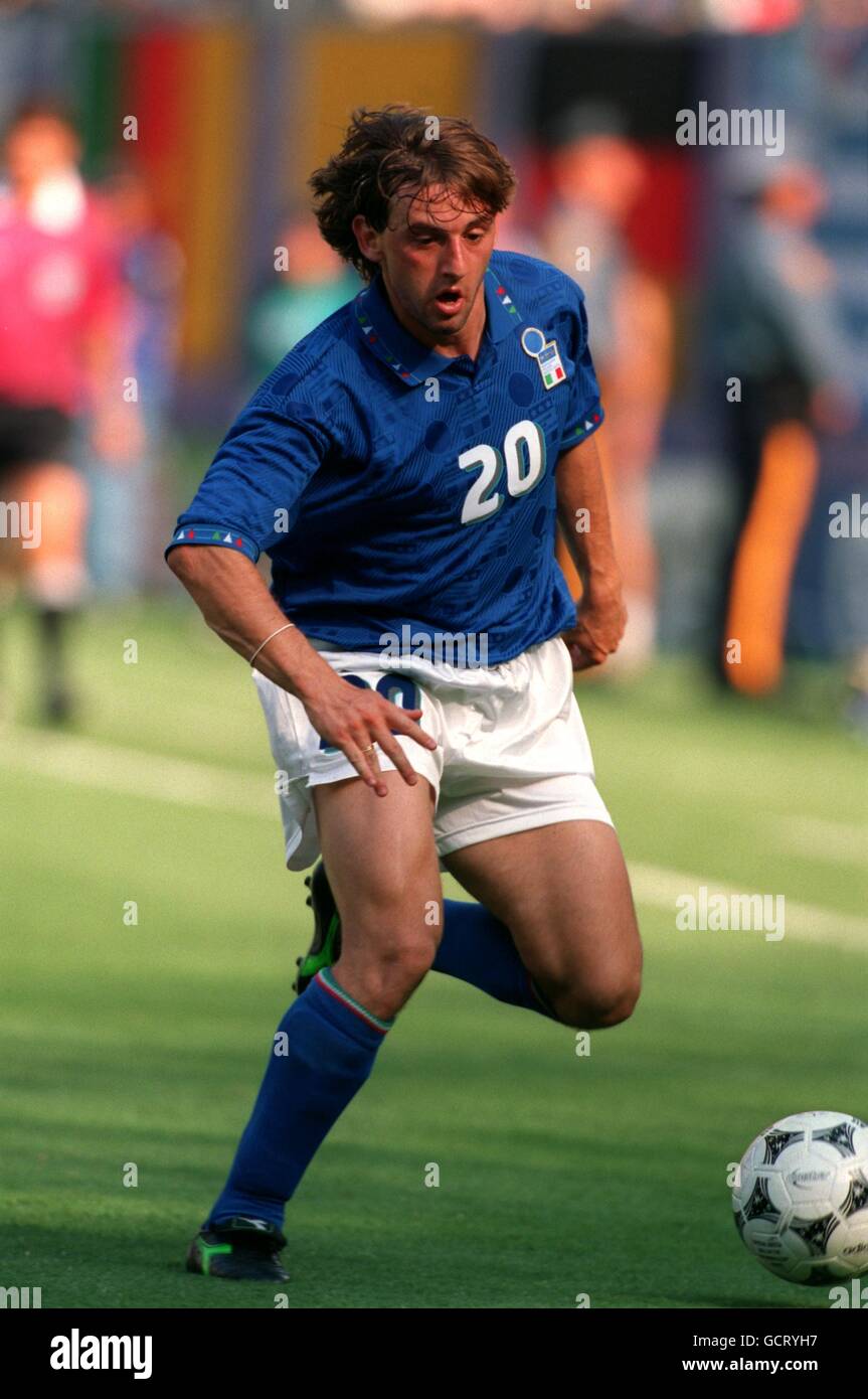 WORLD CUP SOCCER. Giuseppe Signori, Italy Stock Photo - Alamy