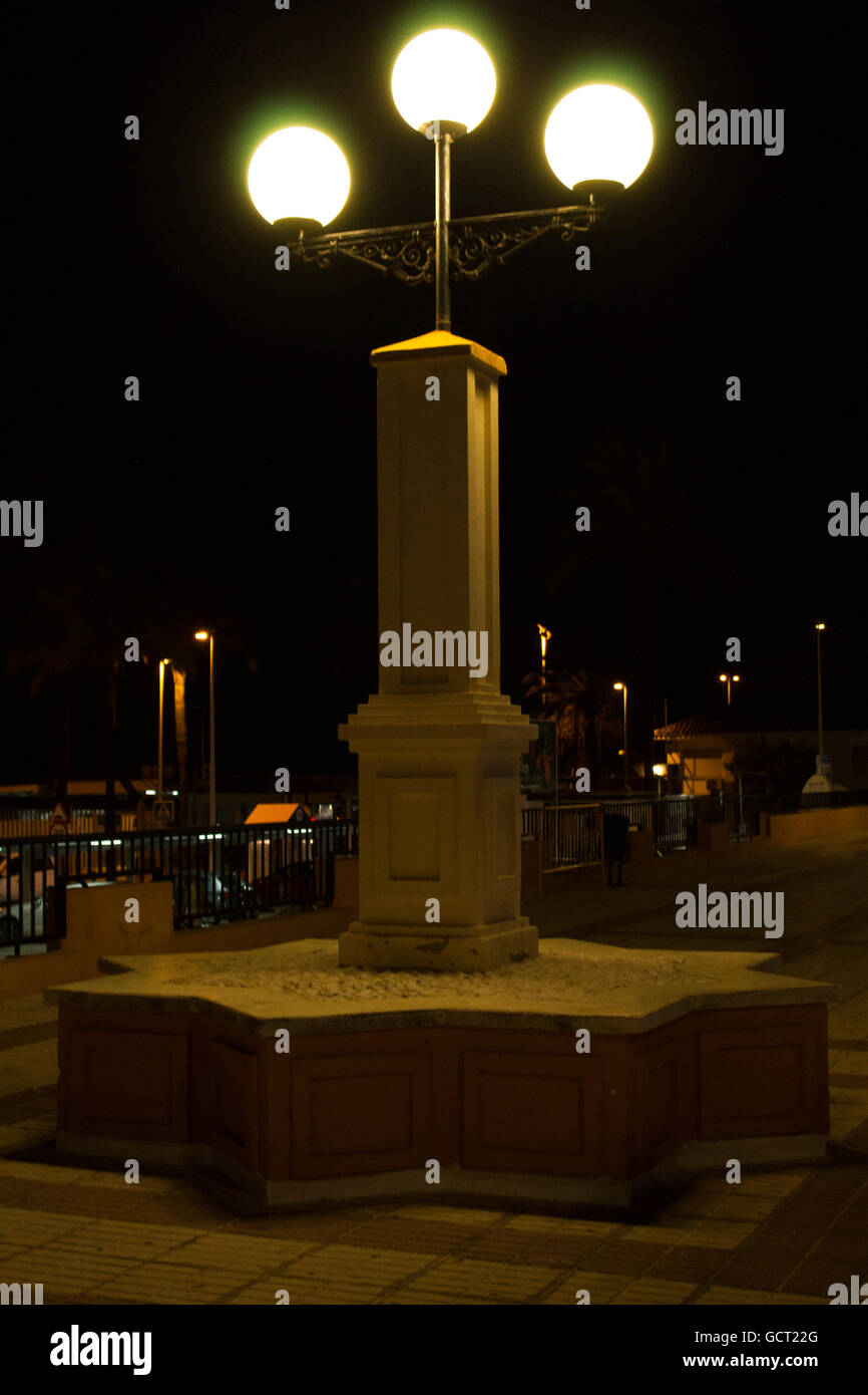 lights on a bench Stock Photo - Alamy