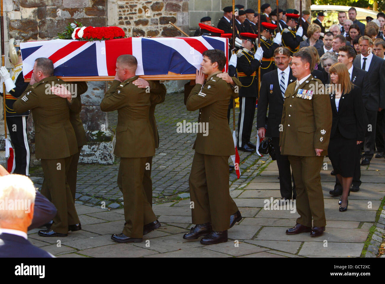 The parents of Trooper Andrew Howarth, 20, of The Queen's Royal Lancers ...