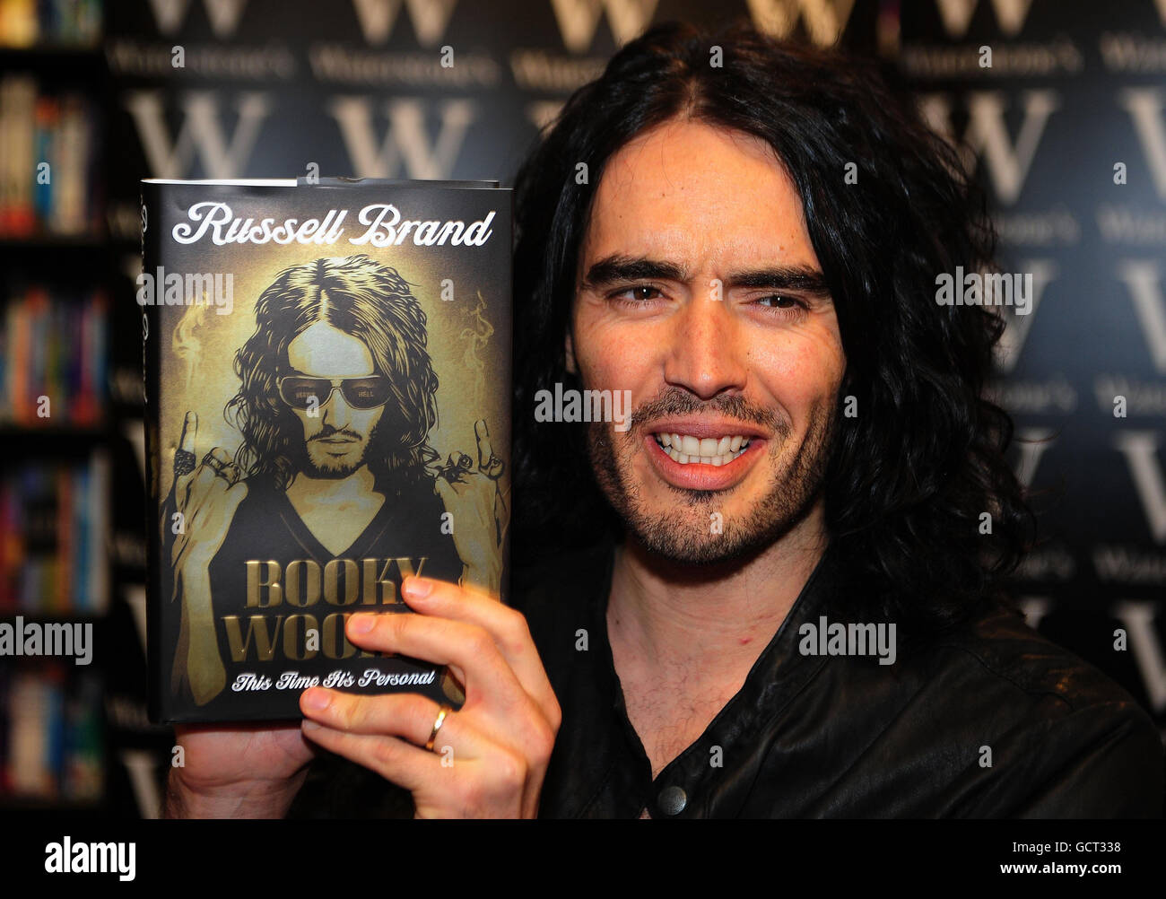 Russell Brand book signing - Gateshead Stock Photo - Alamy