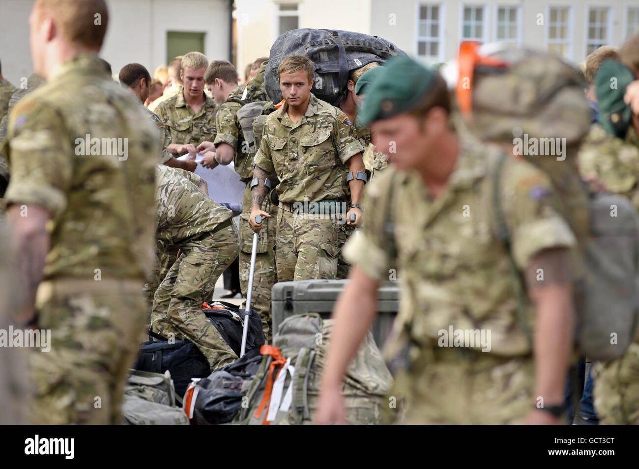 40 commando load hi-res stock photography and images - Alamy