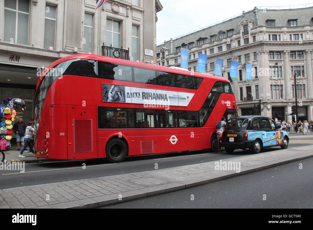 A RED NEW ROUTEMASTER LONDON BUS Stock Photo - Alamy