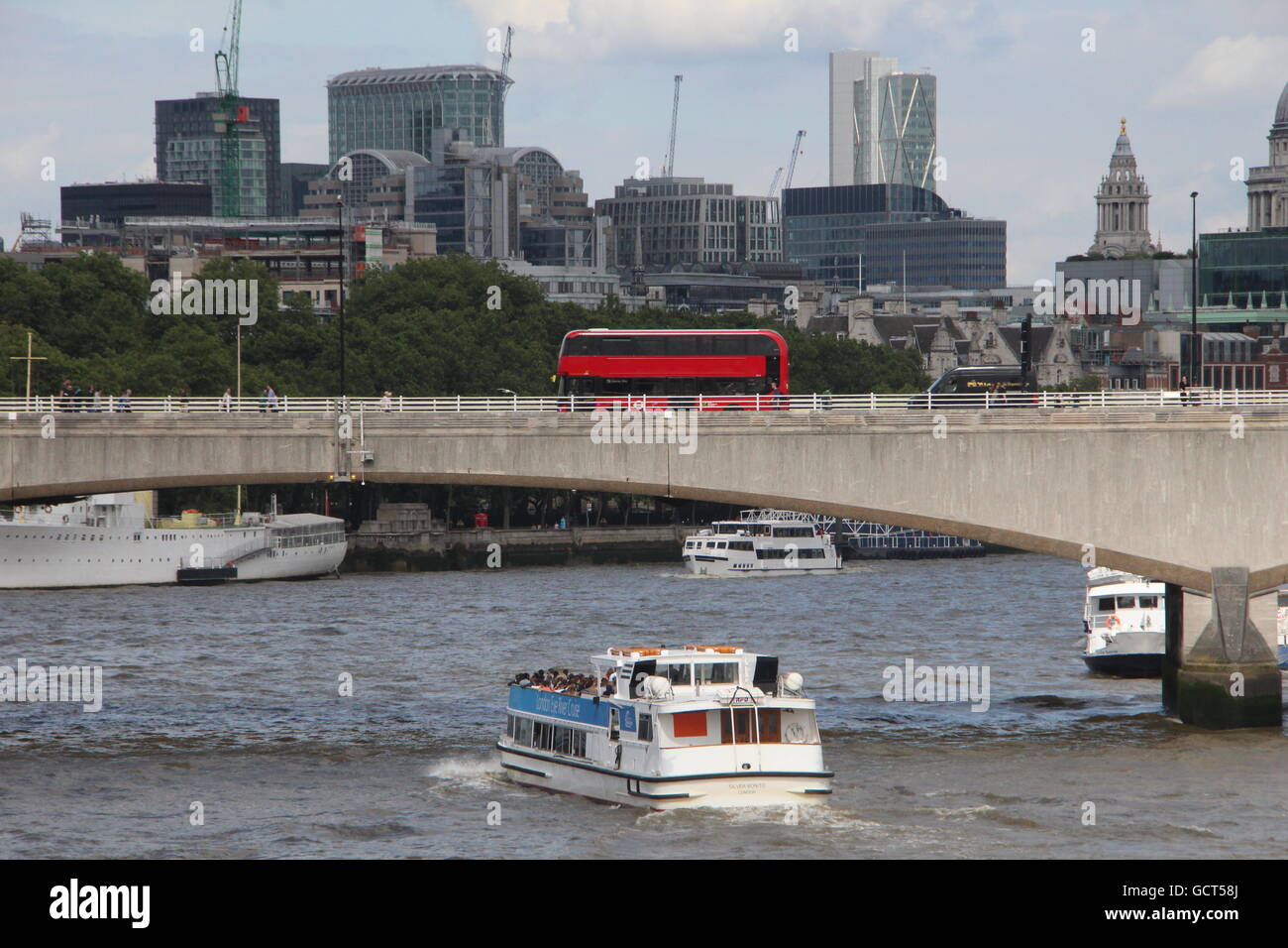 Tfl river hi-res stock photography and images - Alamy