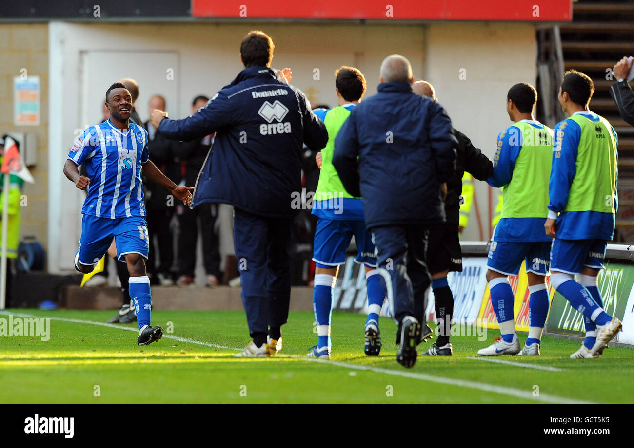 Football celebrates datacoapplies hi-res stock photography and images ...