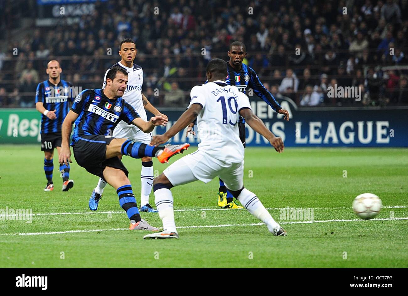 Stankovic inter champions league hi-res stock photography and images ...