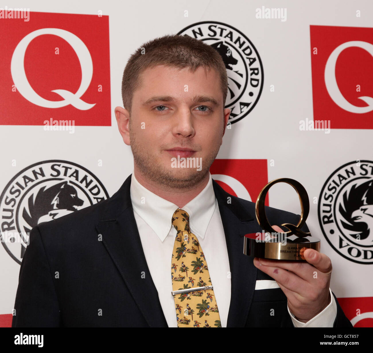 Ben Drew aka Plan B with his Breakthrough Artist Award, during the Q ...