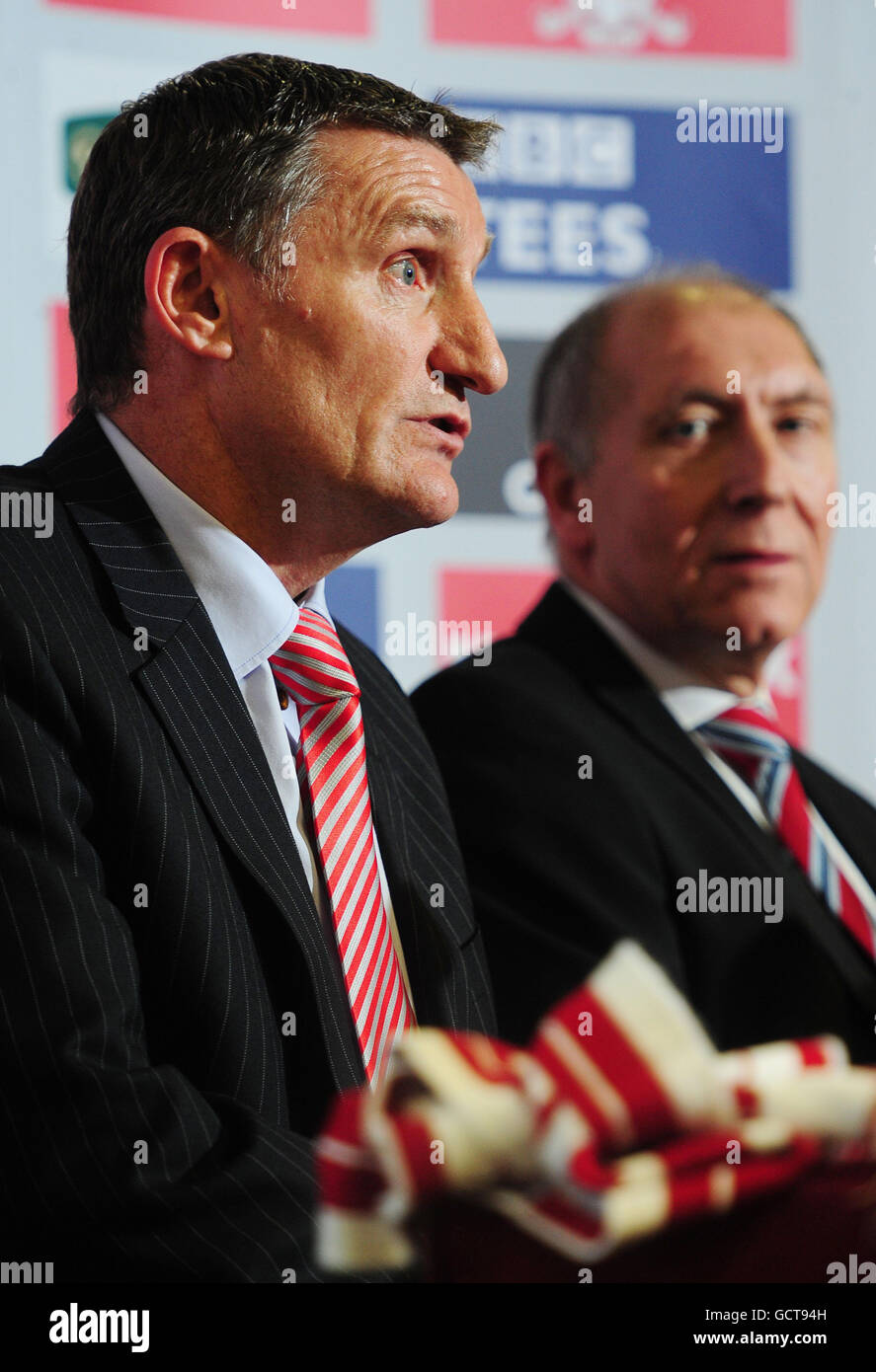New Middlesbrough manager Tony Mowbray (left) with Chief Executive ...