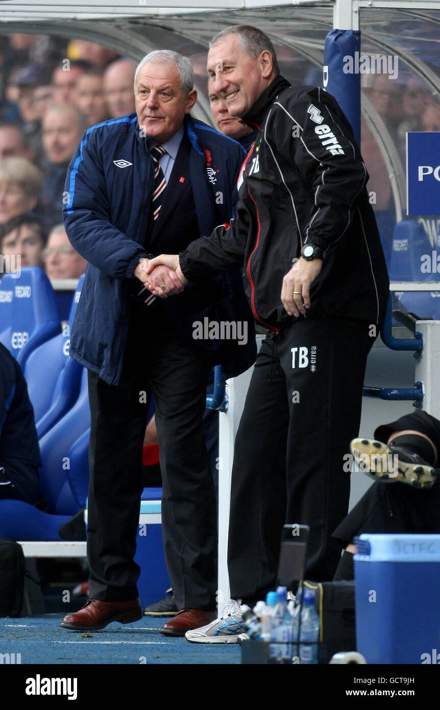 Rangers' manager Walter Smith (left) and Inverness's manager Terry ...