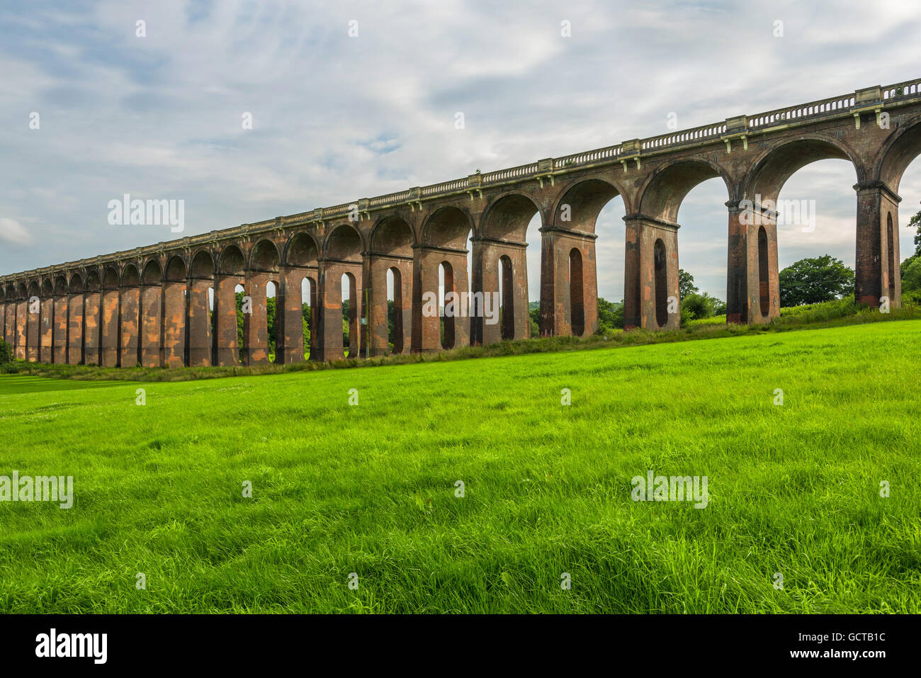 Balcombe viaduct hi-res stock photography and images - Alamy