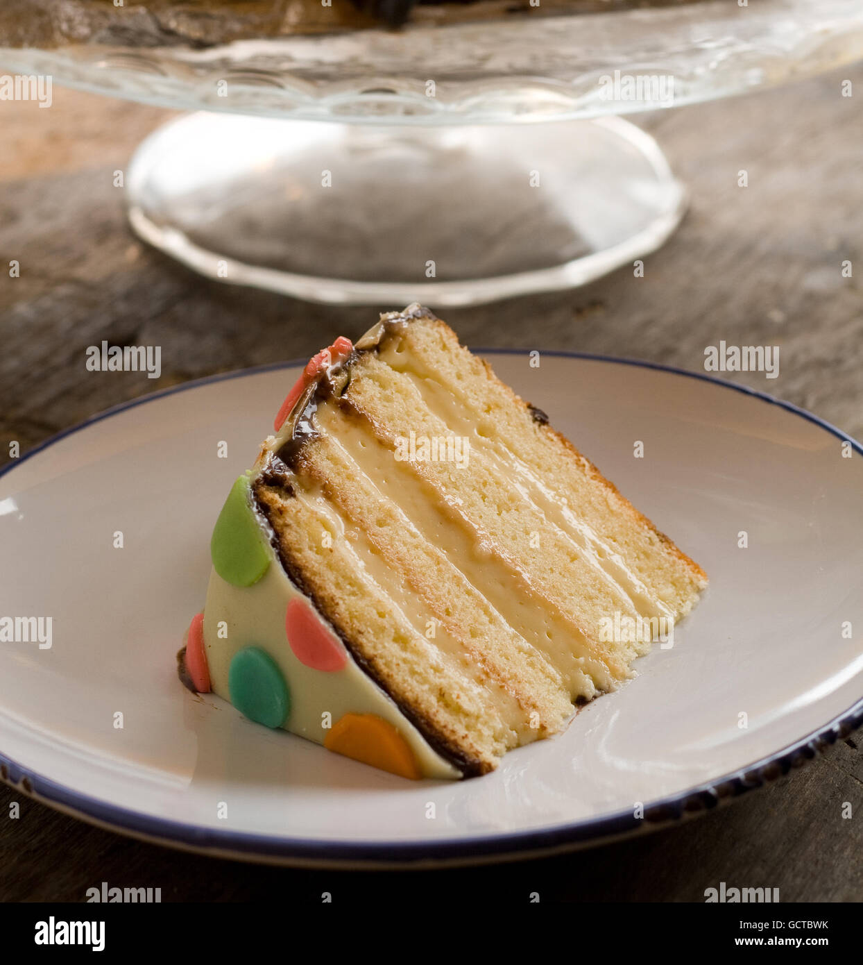Mastic cake hi-res stock photography and images - Alamy