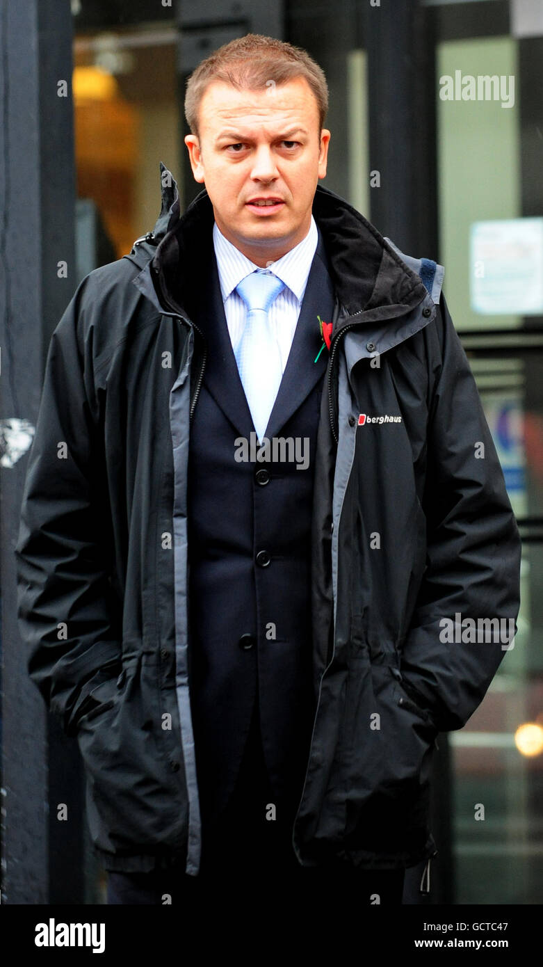 Police inspector Paul Stubbs court case Stock Photo - Alamy