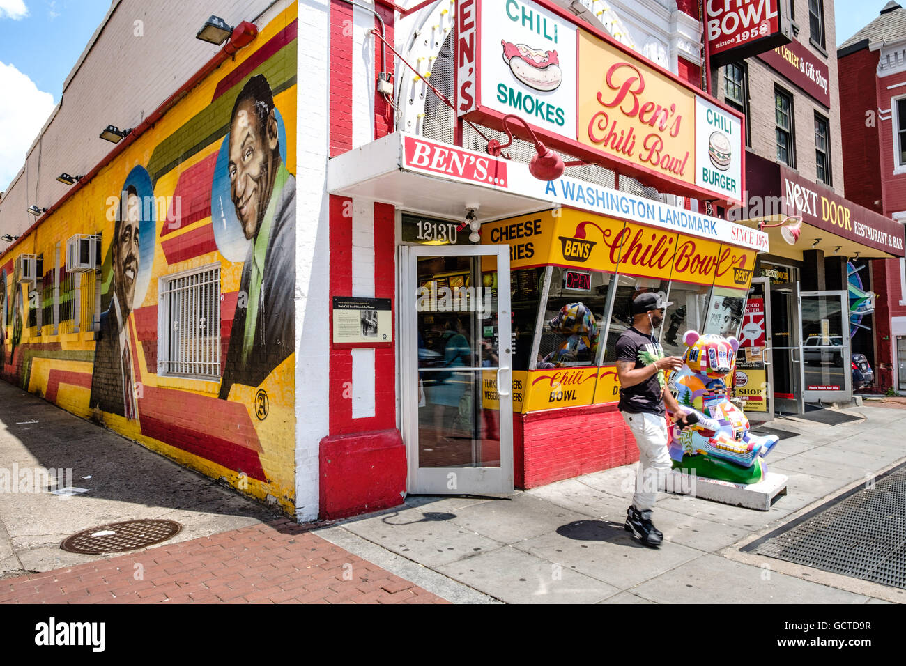 Ben's chili bowl mural hi-res stock photography and images - Alamy