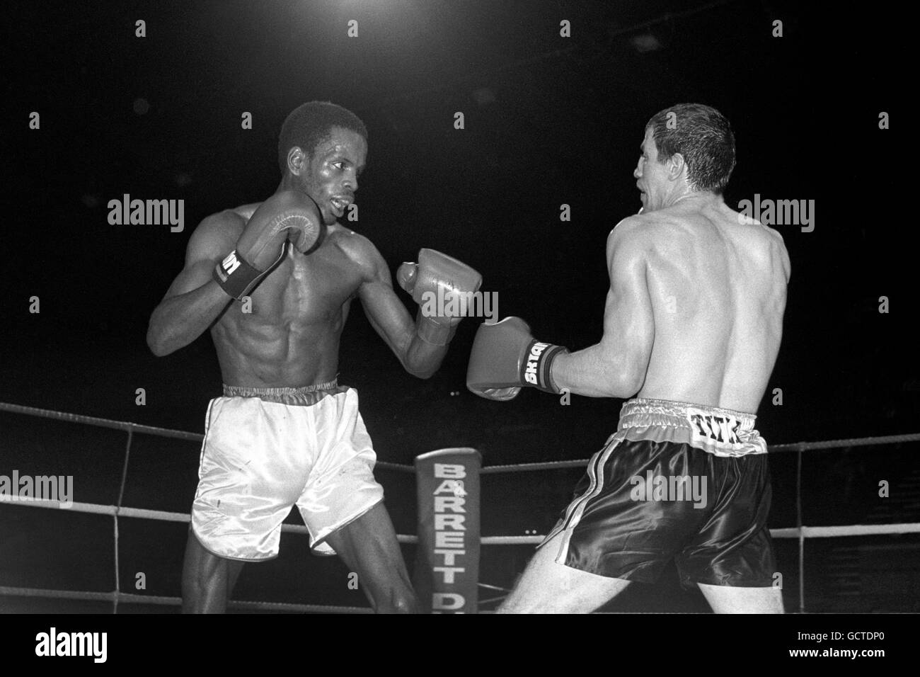 Boxing - EBU (European) Flyweight Title - Duke McKenzie v Charlie Magri ...