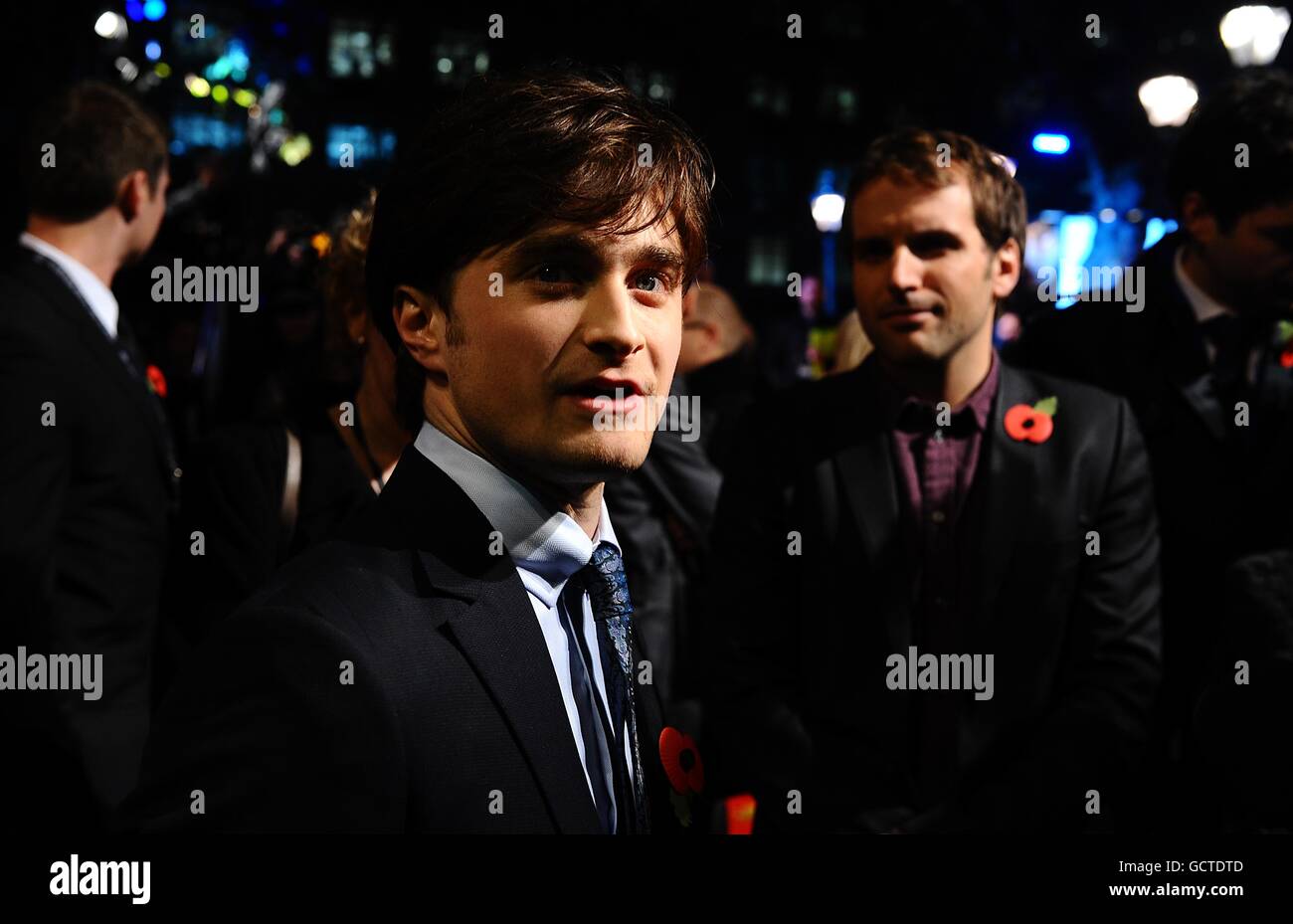 Daniel Ratcliffe arriving for the World Premiere of Harry Potter and ...