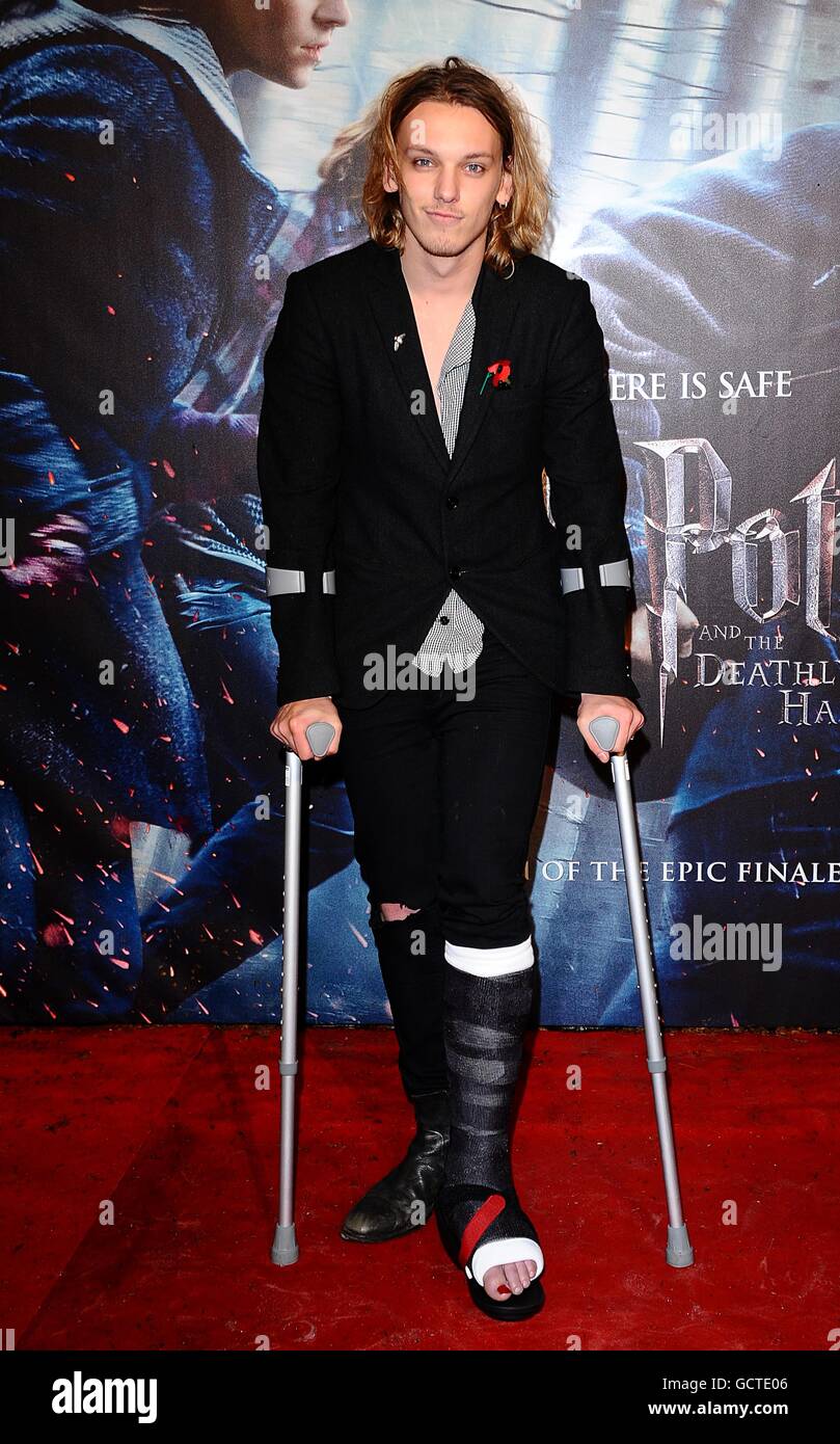 Jamie Campbell Bower Harry Potter