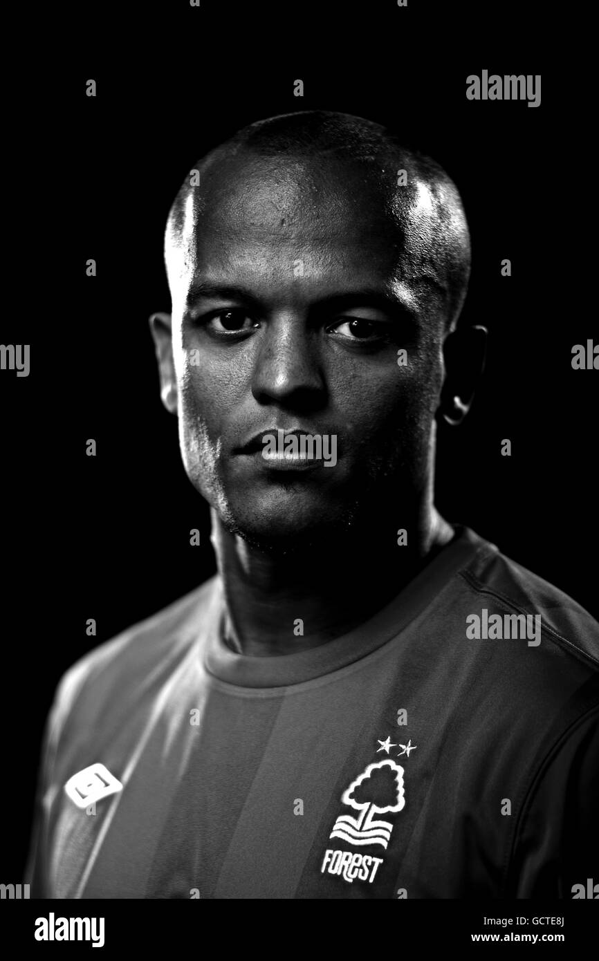 Robert of nottingham Black and White Stock Photos & Images - Alamy