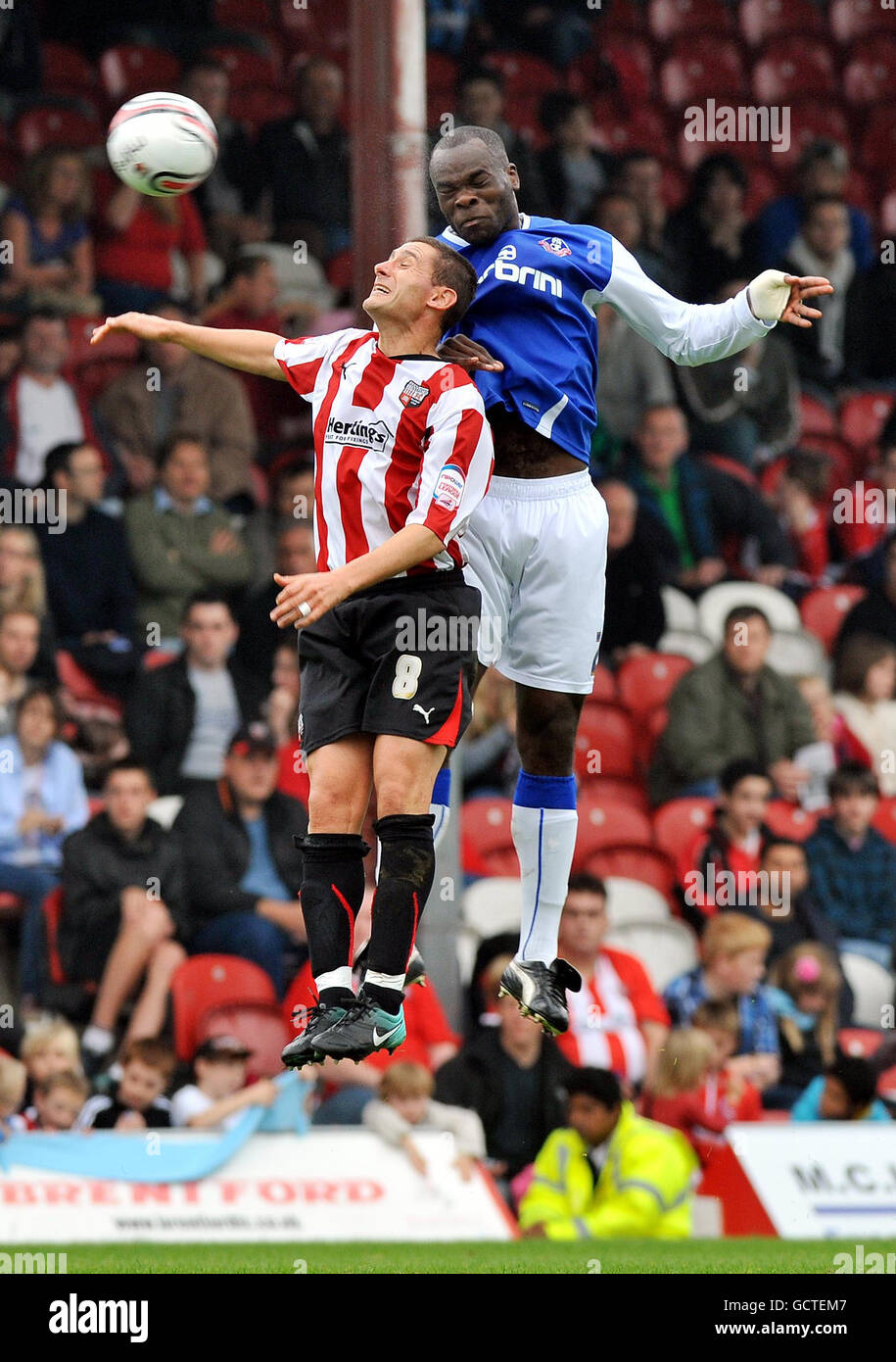 Brentford's Nicky Forster (left) in action against Oldham Athletic's ...