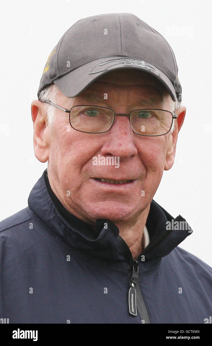 Sir Bobby Charlton on the 17th during the Alfred Dunhill Links ...